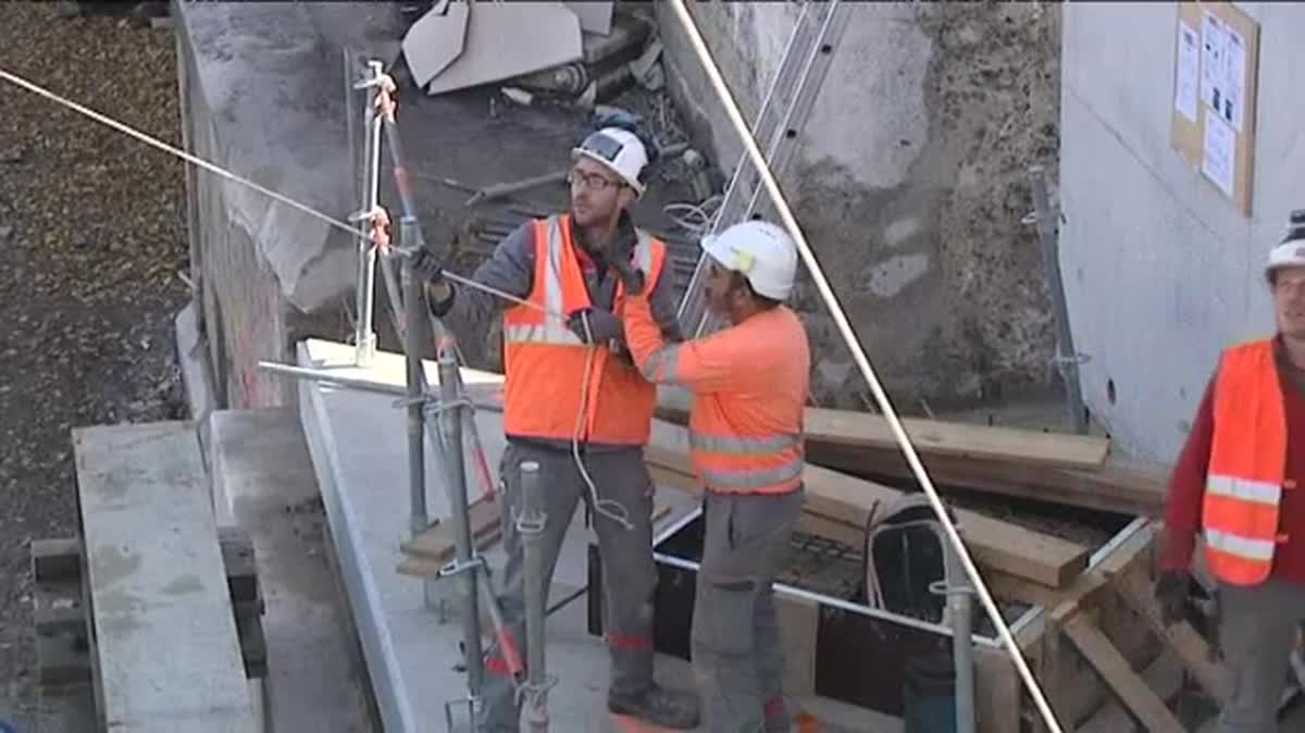 Hautmont et Maubeuge : le chantier titanesque pour installer deux nouveaux ponts de 500 tonnes ...