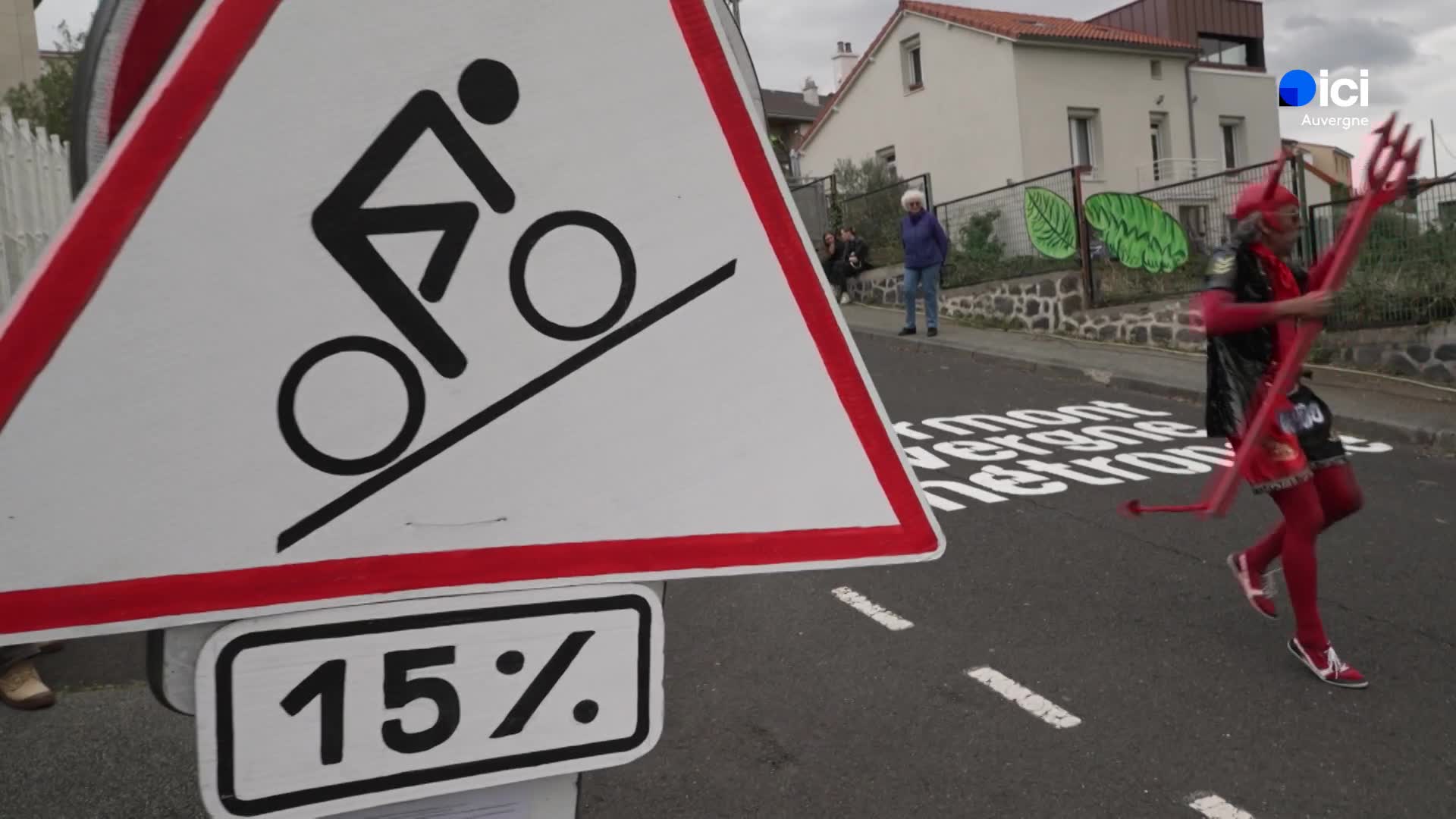 VIDÉO. Seulement 200 mètres mais dans une pente à 20% : voici la ...