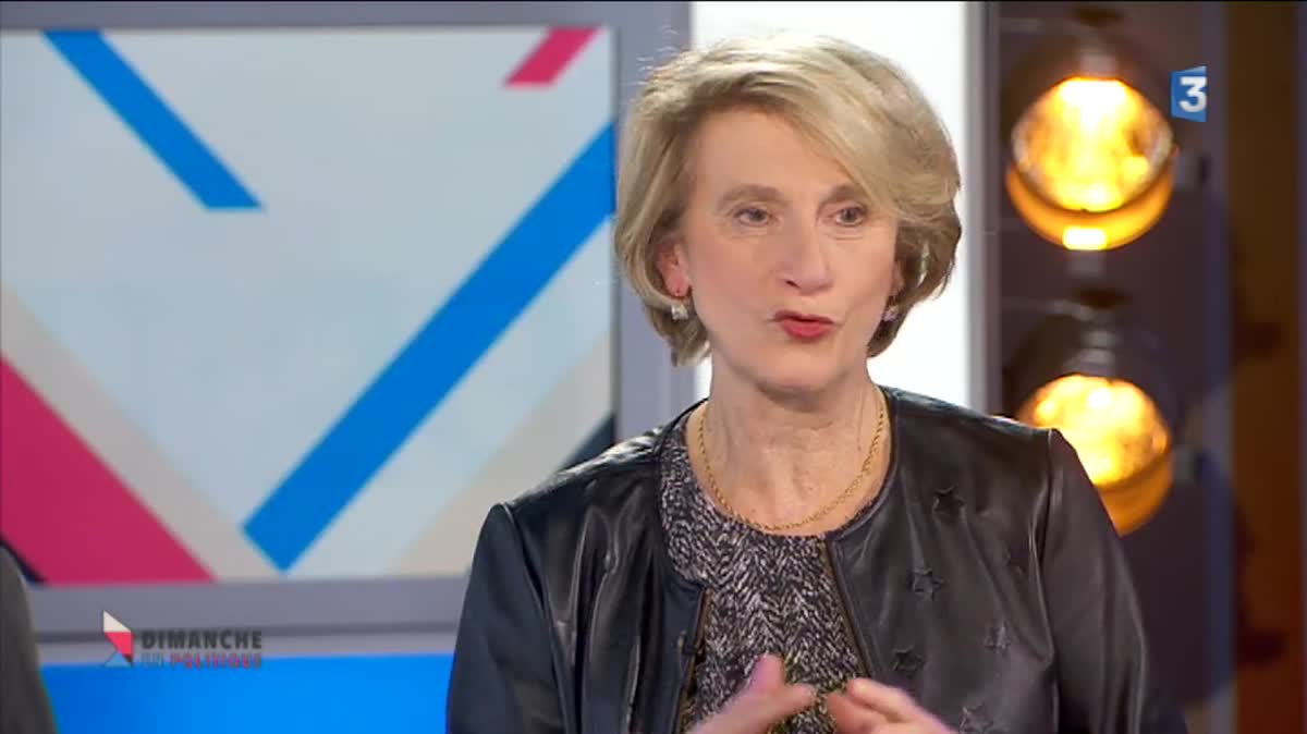 D. Nachury dans "Dimanche en politique" : "je trouve choquant le voyage ...